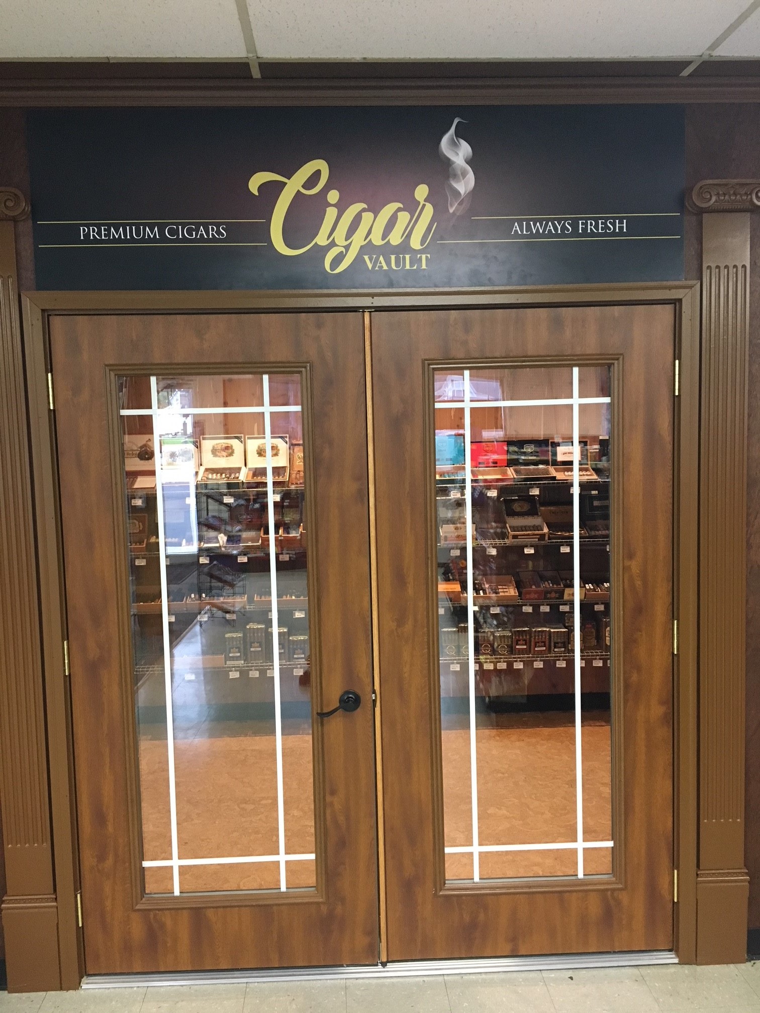 Smoker's Host | Your Go-To Cigar Shop
